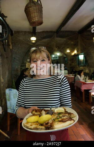 Classic restaurant interior Stock Photo - Alamy