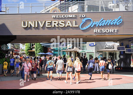 Entrance to Universal Studios theme park in Orlando, Florida Stock ...