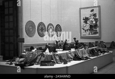 Some goods at Munich shops and boutiques, Germany 1940s Stock Photo - Alamy