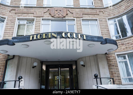 Facade of Florin Court (Whitehaven Mansions - Poirot) - Art deco ...