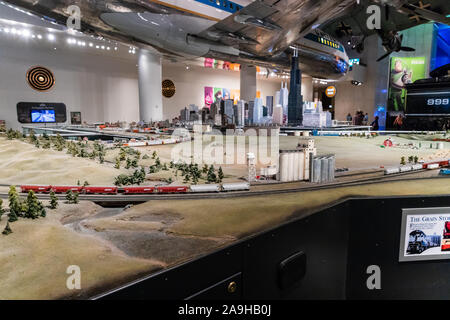 model train exhibit, Museum of Science and Industry, transportation ...