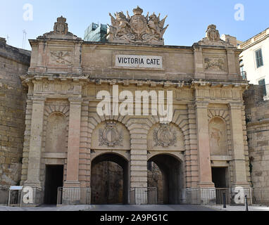 Victoria Gate, Valletta, Malta Stock Photo - Alamy
