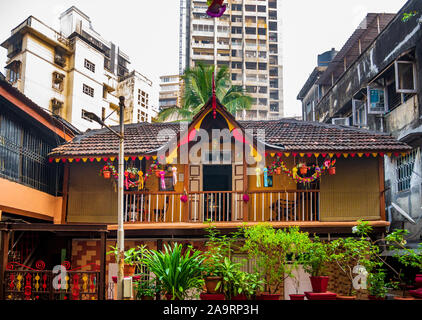 Heritage house in a lane of Khotachiwadi at south Mumbai Stock Photo ...