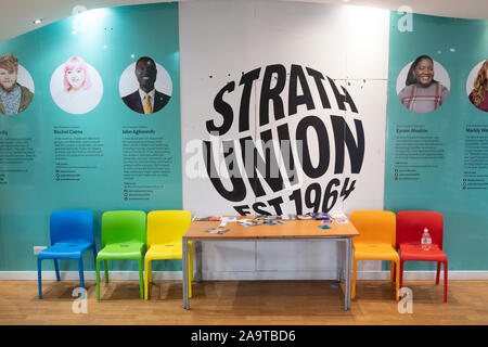 The Strathclyde University Students' Union building entrance and sign ...