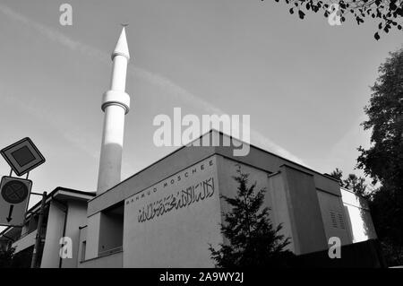 Switzerland: The Mahmud Mosque in Zürich city near Balgrist Hospital is ...