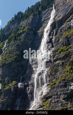 Mürrenbachfall, Lauterbrunnen, Switzerland Stock Photo - Alamy