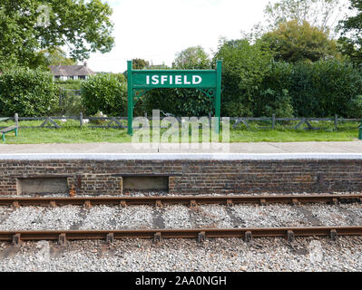Isfield railway line and Station Stock Photo - Alamy