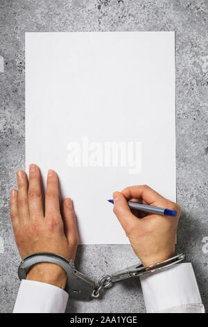 business woman signs documents in a modern office Stock Photo - Alamy