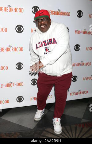 Cedric the Entertainer at the The Neighbohood Celebrates the "Welcome ...