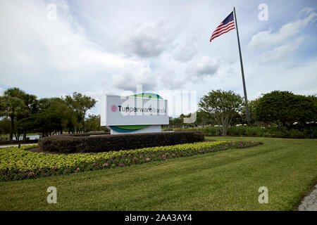 tupperware brands tupperware world headquarters kissimmee florida usa ...