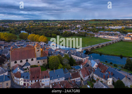 France, Nievre, Decize, Vieille Loire bridge Stock Photo - Alamy