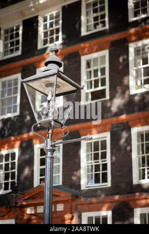 Victorian Gas Lamp Stock Photo - Alamy