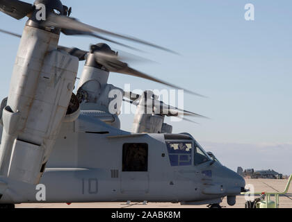 HOME GUARD IN TRAINING - A Hone Guard detachment rushing forward over ...