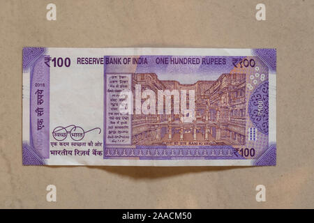 Back side of the Indian 100 rupee bill, India, Asia Stock Photo - Alamy