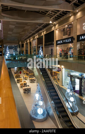 Met Quarter Shopping Mall Liverpool Stock Photo - Alamy