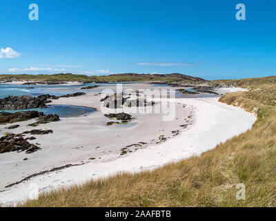 Beautiful deserted beach on the Isle of Mull, Scotland, UK Stock Photo ...