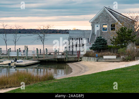 Clubhouse on the marina waterfront in the off season Stock Photo - Alamy