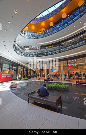 Einkaufszentrum Mall of Berlin, Leipziger Platz , Mitte, Berlin, Deutschland Stock Photo - Alamy