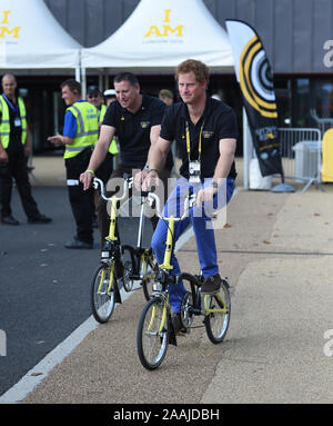 Prince Harry during the Invictus Games presentation (Photo by DPPA/Sipa ...