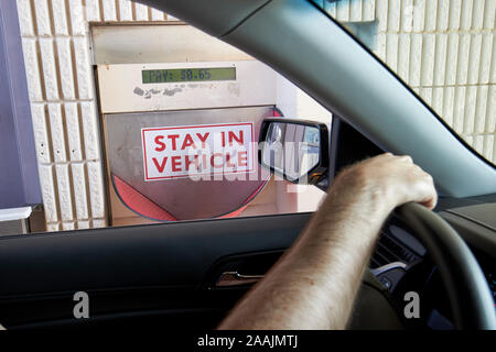 florida toll road toll booth payment lanes florida usa Stock Photo - Alamy