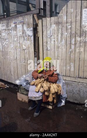 Moskau, Straßenmarkt - Moscow, Street Market Stock Photo - Alamy