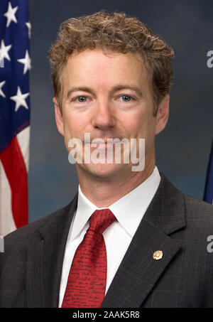 United States Senator Rand Paul (Republican of Kentucky), right, makes ...
