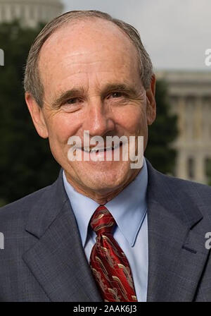 United States Senator Jim Risch (Republican of Idaho) leaves the Seante ...