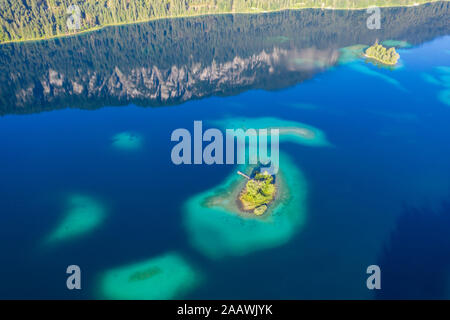 Aerial view of Ludwig island in Eibsee lake, Zugspitze region, Garmisch ...