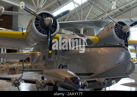 Grumman JRF-5 Goose, Evergreen Aviation and Space Museum, McMinnville ...