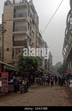 The streets of sector 3, Gurgaon, Haryana, India Stock Photo - Alamy