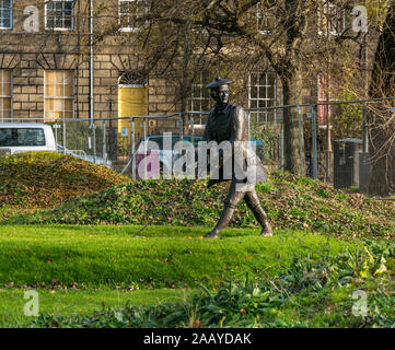 Statue of historic golfer John Rattray by, Scottish sculptor David ...