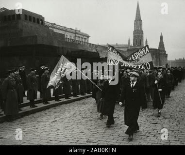 Spanish Civil war illustration of communist republican cavalry 1936 ...