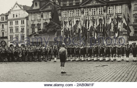 HITLERJUGEND Hitler Youth WW2 Germany Propaganda image of a Wehrmacht ...