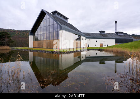 DALMUNACH A NEW AND MODERN WHISKY DISTILLERY AT CARRON SPEYSIDE Stock ...