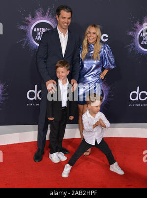 LOS ANGELES - NOV 24: Mike Mahan, Family at the 47th American Music ...