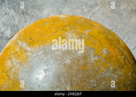 gray paint on car with cracks Stock Photo - Alamy