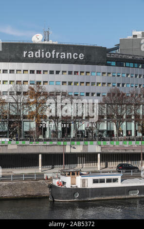 Maison de la Radio, Radio France HQ in Paris, France Stock Photo - Alamy