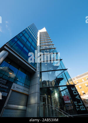The Blade, Office Building, Skyscraper, Abbey Quarter, Reading ...