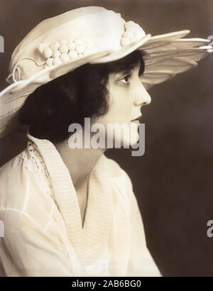 Silent Film Actress Ann Little (1891-1984), Publicity Portrait, Evans L ...