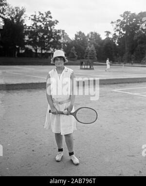Tennis Players early 1900s Stock Photo - Alamy