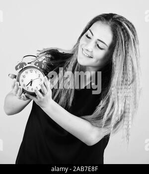 Time management. Punctuality and discipline. Practice of advancing ...