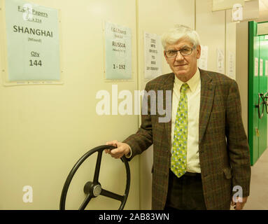 Professor Tony Badger reviewer of the special collection of the ...