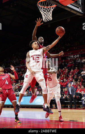 Rutgers guard Jacob Young (42) takes a free throw against Ohio State ...