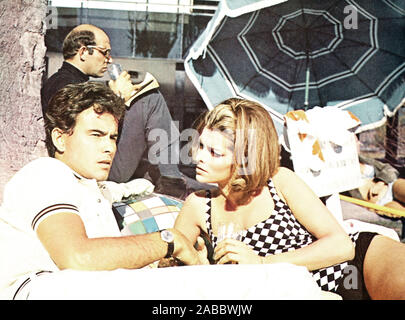 ESTAMBUL 65, (aka THAT MAN IN ISTANBUL), from left, Horst Buchholz ...