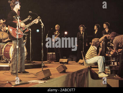 The Staple Singers, from left: Roebuck 'Pops' Staples,Yvonne Staples ...