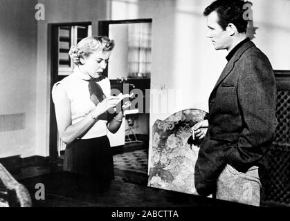 JENNIFER, Ida Lupino, Howard Duff, 1953 Stock Photo - Alamy