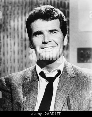 MARLOWE, James Garner, 1969 Stock Photo - Alamy