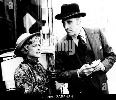 RETURN FROM WITCH MOUNTAIN, from left: Kim richards, Jeffrey Jacquet ...