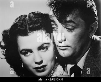 WHERE DANGER LIVES, from left, Faith Domergue, Robert Mitchum, 1950 ...