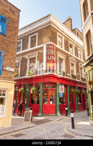 The Rising Sun pub in the city centre of Manchester UK Stock Photo - Alamy
